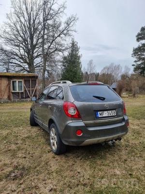 Brūns Opel Antara 2007 Rīga, ar dzinēja tilpumu 2.00 L un nobraukumu 292 tūkst. km par 3300 €, foto 3 vietnē AUTOMOTO.COM.LV