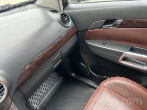 Brown Opel Antara 2007 in Cesis, with an engine capacity of 2.00 L and mileage of 0 thousand km for 4700 €, photo 7 on AUTOMOTO.COM.LV