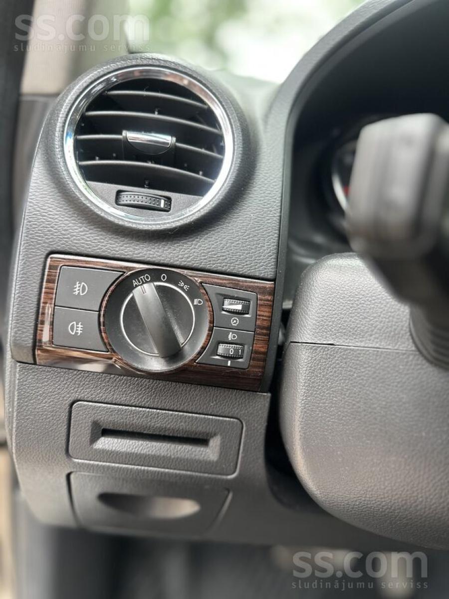 Brown Opel Antara 2007 in Cesis, with an engine capacity of 2.00 L and mileage of 0 thousand km for 4700 €, photo 10 on AUTOMOTO.COM.LV