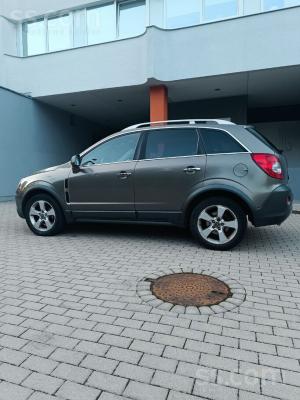 Brown Opel Antara 2007 in Riga, with an engine capacity of 2.00 L and mileage of 220 thousand km for 3900 €, photo  on AUTOMOTO.COM.LV