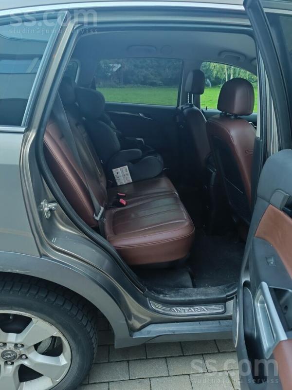Brūns Opel Antara 2007 Rīga, ar dzinēja tilpumu 2.00 L un nobraukumu 220 tūkst. km par 3900 €, foto 7 vietnē AUTOMOTO.COM.LV