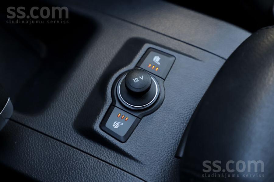 Brūns Opel Antara 2007 Tukums, ar dzinēja tilpumu 2.40 L un nobraukumu 253 tūkst. km par 2990 €, foto 13 vietnē AUTOMOTO.COM.LV