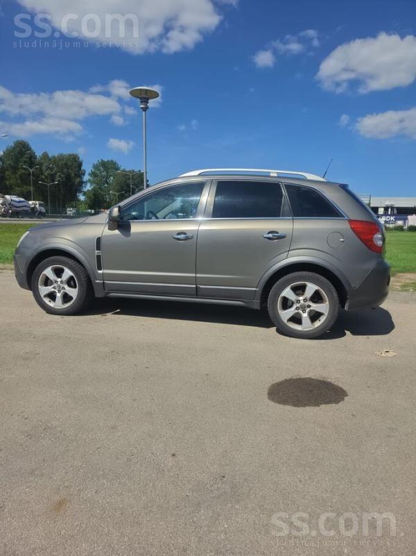 Brūns Opel Antara 2007 Rīga, ar dzinēja tilpumu 2.00 L un nobraukumu 221 tūkst. km par 3800 €, foto 1 vietnē AUTOMOTO.COM.LV