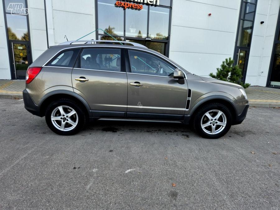 Brūns Opel Antara 2007 Kauņa, ar dzinēja tilpumu 2.00 L un nobraukumu 205 tūkst. km par 1650 €, foto 9 vietnē AUTOMOTO.COM.LV