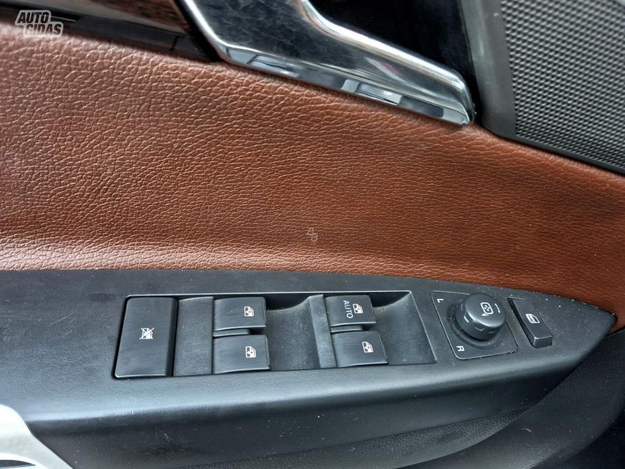 Brūns Opel Antara 2007 Kauņa, ar dzinēja tilpumu 2.00 L un nobraukumu 205 tūkst. km par 1650 €, foto 13 vietnē AUTOMOTO.COM.LV
