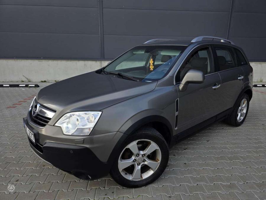 Brūns Opel Antara 2007 Šauļi, ar dzinēja tilpumu 2.00 L un nobraukumu 248 tūkst. km par 2050 €, foto 3 vietnē AUTOMOTO.COM.LV