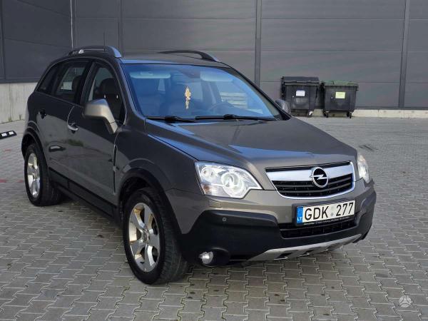 Brown Opel Antara 2007 in Siauliai, with an engine capacity of 2.00 L and mileage of 248 thousand km for 2050 €, photo 5 on AUTOMOTO.COM.LV