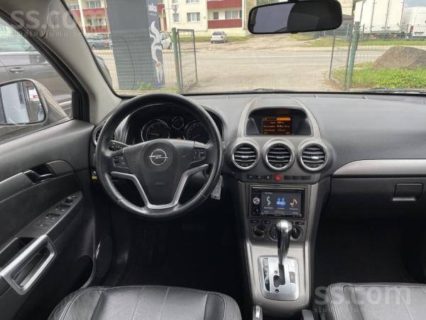 Brown Opel Antara 2008 in Talsi, with an engine capacity of 2.00 L and mileage of 239 thousand km for 3600 €, photo 7 on AUTOMOTO.COM.LV