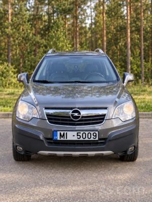 Brown Opel Antara 2008 in Riga, with an engine capacity of 2.00 L and mileage of 240 thousand km for 3950 €, photo  on AUTOMOTO.COM.LV
