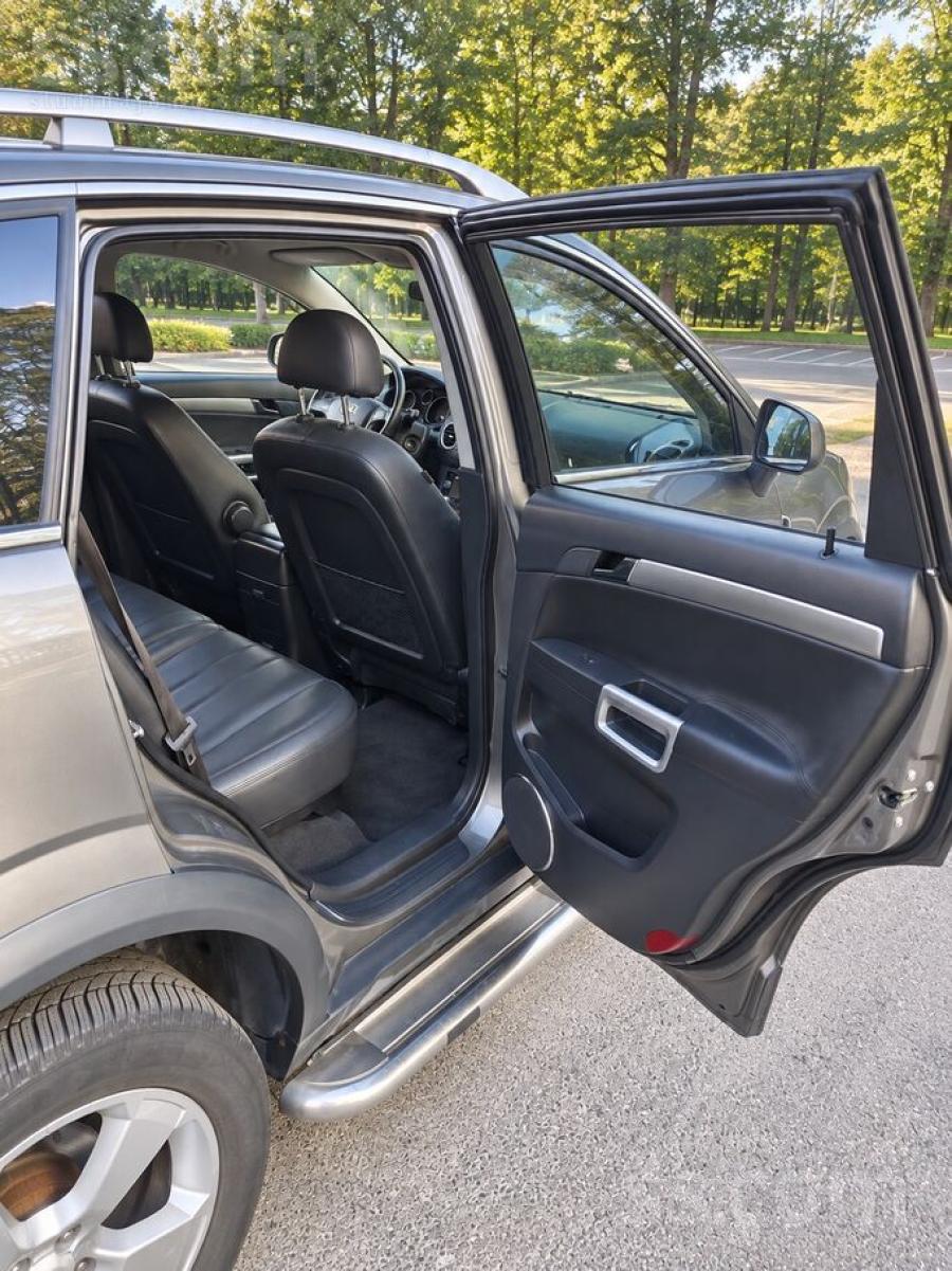 Brūns Opel Antara 2008 Rīga, ar dzinēja tilpumu 2.00 L un nobraukumu 240 tūkst. km par 3950 €, foto 16 vietnē AUTOMOTO.COM.LV