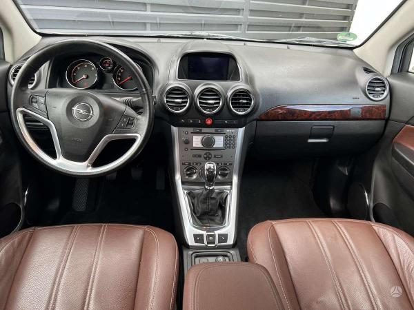 Brown Opel Antara 2011 in Kaunas, with an engine capacity of 2.23 L and mileage of 157 thousand km for 4900 €, photo 8 on AUTOMOTO.COM.LV