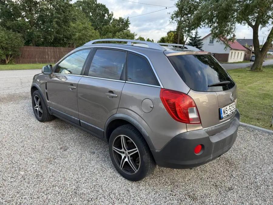 Brūns Opel Antara 2013 Ventspils, ar dzinēja tilpumu 2.20 L un nobraukumu 251 tūkst. km par 4990 €, foto 7 vietnē AUTOMOTO.COM.LV