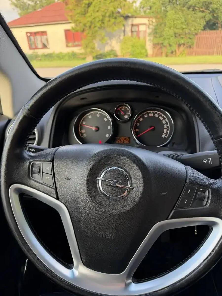 Brūns Opel Antara 2013 Ventspils, ar dzinēja tilpumu 2.20 L un nobraukumu 251 tūkst. km par 4990 €, foto 20 vietnē AUTOMOTO.COM.LV