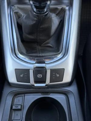 Brūns Opel Antara 2013 Ventspils, ar dzinēja tilpumu 2.20 L un nobraukumu 251 tūkst. km par 4990 €, foto 23 vietnē AUTOMOTO.COM.LV