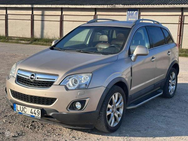 Brown Opel Antara 2013 in Vilnius, with an engine capacity of 2.23 L and mileage of 266 thousand km for 1850 €, photo 2 on AUTOMOTO.COM.LV