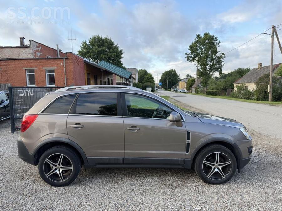 Brūns Opel Antara 2013 Ventspils, ar dzinēja tilpumu 2.20 L un nobraukumu 253 tūkst. km par 4500 €, foto 9 vietnē AUTOMOTO.COM.LV