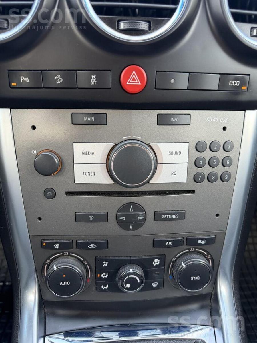 Brūns Opel Antara 2013 Ventspils, ar dzinēja tilpumu 2.20 L un nobraukumu 253 tūkst. km par 4500 €, foto 19 vietnē AUTOMOTO.COM.LV