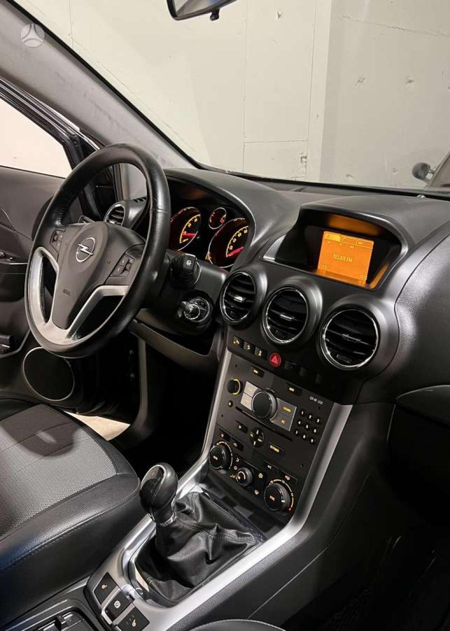 Brown Opel Antara 2014 in Klaipeda, with an engine capacity of 2.38 L and mileage of 130 thousand km for 6900 €, photo 7 on AUTOMOTO.COM.LV