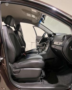 Brown Opel Antara 2014 in Klaipeda, with an engine capacity of 2.38 L and mileage of 130 thousand km for 6900 €, photo 11 on AUTOMOTO.COM.LV