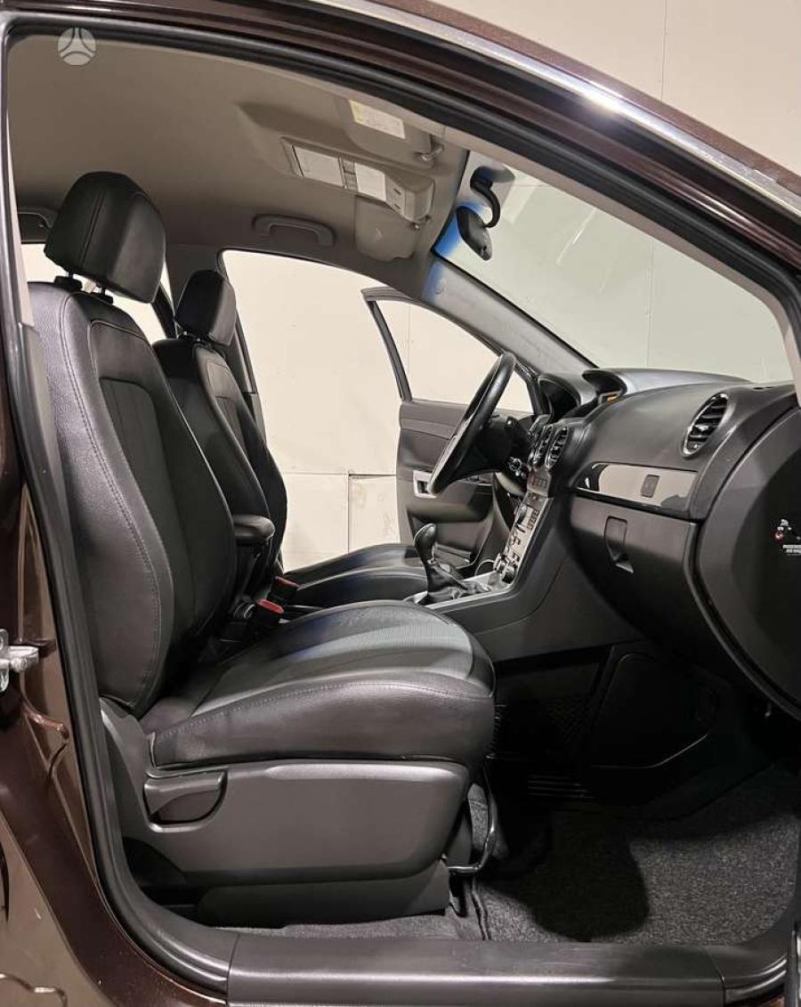 Brown Opel Antara 2014 in Klaipeda, with an engine capacity of 2.38 L and mileage of 130 thousand km for 6900 €, photo 11 on AUTOMOTO.COM.LV