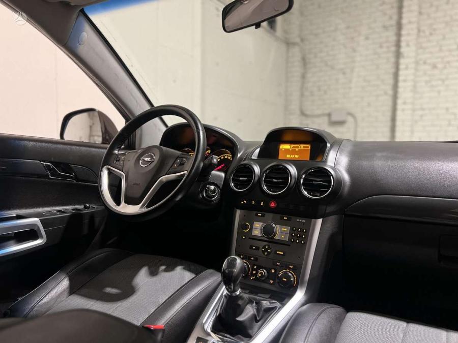 Brown Opel Antara 2014 in Klaipeda, with an engine capacity of 2.38 L and mileage of 130 thousand km for 6900 €, photo 20 on AUTOMOTO.COM.LV