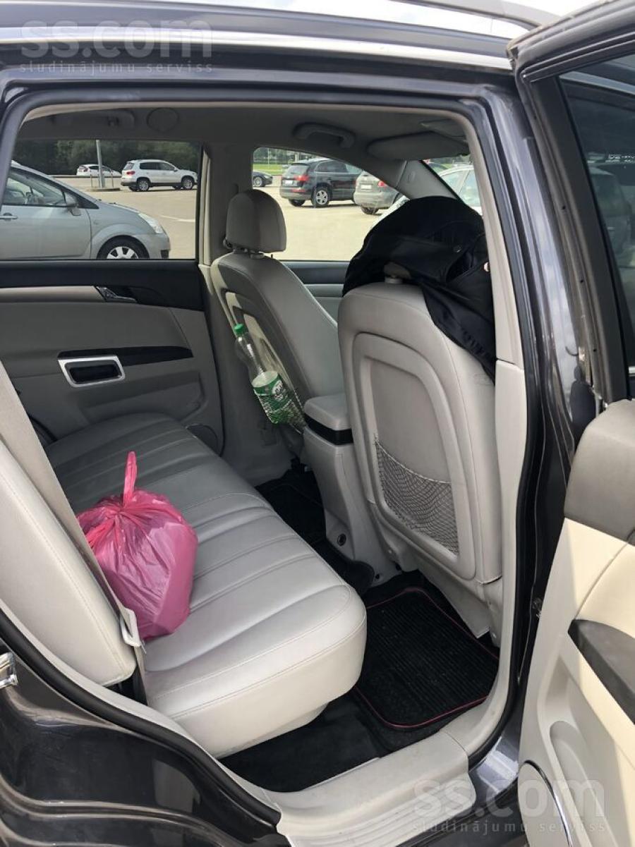 Brūns Opel Antara 2015 Daugavpils, ar dzinēja tilpumu 2.20 L un nobraukumu 123 tūkst. km par 7500 €, foto 6 vietnē AUTOMOTO.COM.LV