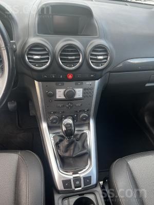 Brown Opel Antara 2015 in Saldus, with an engine capacity of 2.20 L and mileage of 237 thousand km for 6590 €, photo 11 on AUTOMOTO.COM.LV