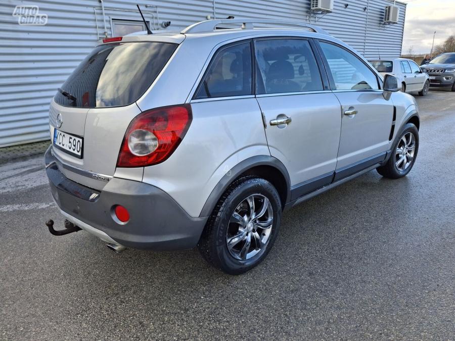 Opel Antara 2007 in Mazeikiai, with an engine capacity of 2.00 L and mileage of 257 thousand km for 2900 €, photo 4 on AUTOMOTO.COM.LV