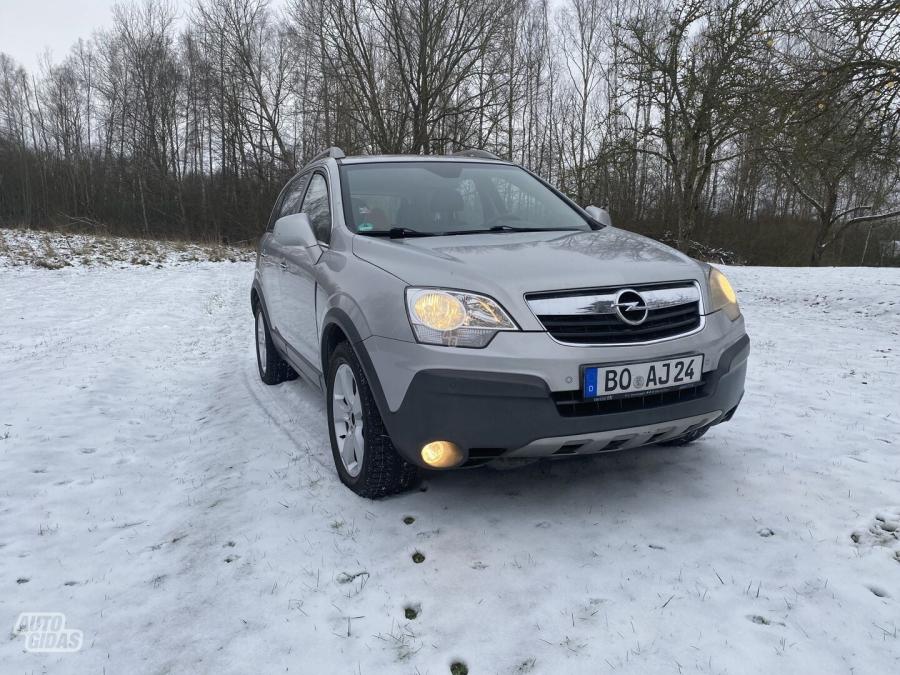 Opel Antara 2007 in Vilnius, with an engine capacity of 2.00 L and mileage of 183 thousand km for 3000 €, photo 1 on AUTOMOTO.COM.LV