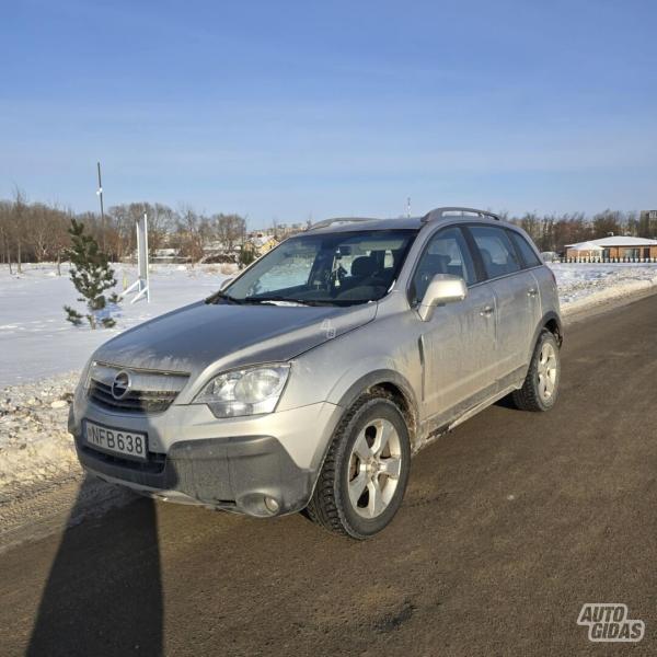 Opel Antara 2007 in Siauliai, with an engine capacity of 2.00 L and mileage of 330 thousand km for 2450 €, photo 2 on AUTOMOTO.COM.LV