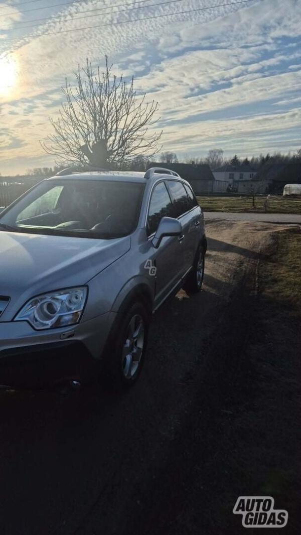 Opel Antara 2007 in Vilnius, with an engine capacity of 2.00 L and mileage of 209 thousand km for 3000 €, photo 5 on AUTOMOTO.COM.LV