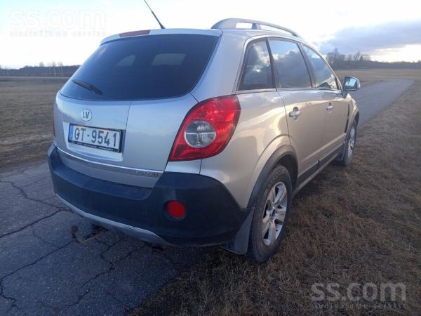 Opel Antara 2007 Preiļi, ar dzinēja tilpumu 2.00 L un nobraukumu 399 tūkst. km par 2700 €, foto 4 vietnē AUTOMOTO.COM.LV