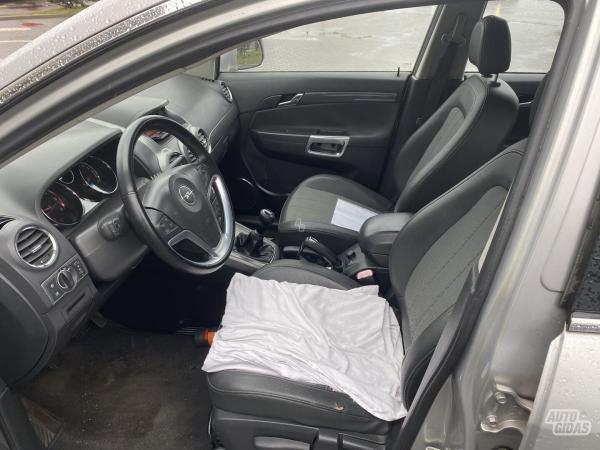 Opel Antara 2007 Viļņa, ar dzinēja tilpumu 2.00 L un nobraukumu 181 tūkst. km par 3200 €, foto 5 vietnē AUTOMOTO.COM.LV