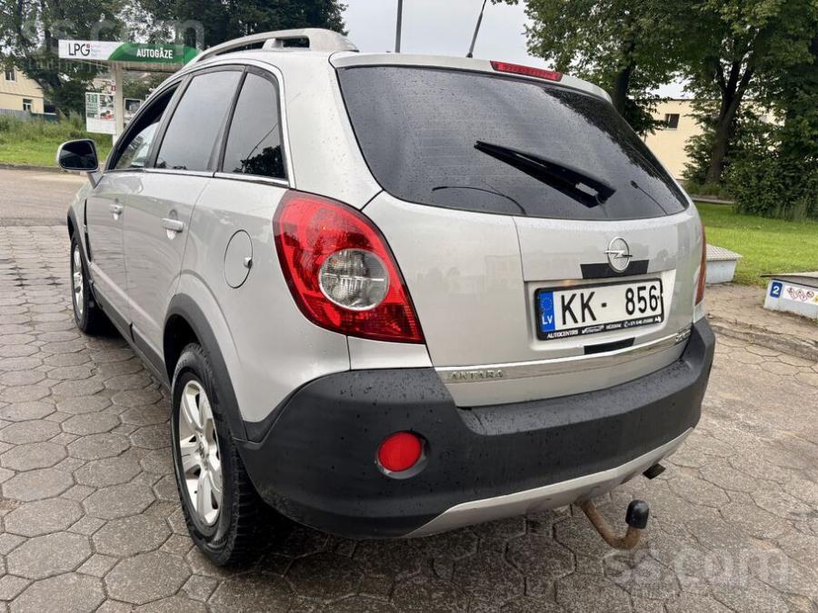 Opel Antara 2007 in Daugavpils, with an engine capacity of 2.00 L and mileage of 257 thousand km for 2650 €, photo 8 on AUTOMOTO.COM.LV
