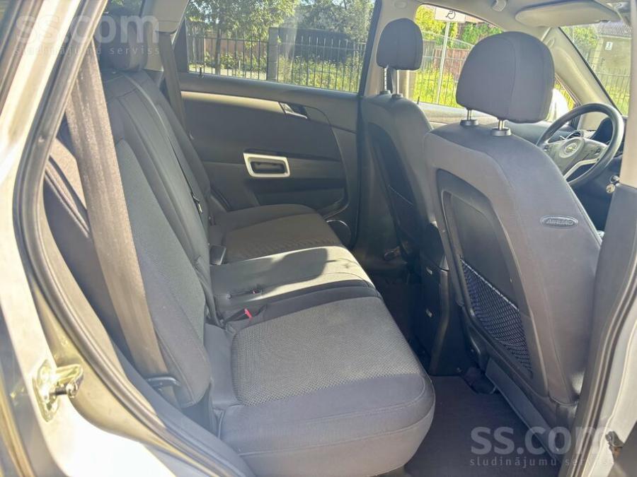 Opel Antara 2007 in Daugavpils, with an engine capacity of 2.00 L and mileage of 257 thousand km for 2650 €, photo 10 on AUTOMOTO.COM.LV