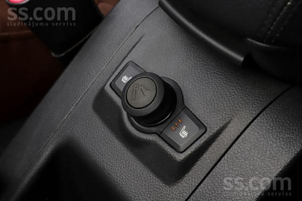 Opel Antara 2007 Tukums, ar dzinēja tilpumu 2.00 L un nobraukumu 243 tūkst. km par 4590 €, foto 10 vietnē AUTOMOTO.COM.LV