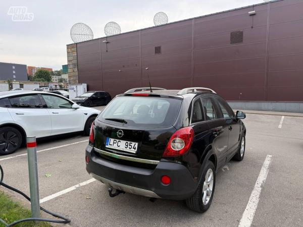 Opel Antara 2007 in Vilnius on AUTOMOTO.COM.LV Opel Antara 2007 in Vilnius, with an engine capacity of 2.40 L and mileage of 336 thousand km for 1450 €, photo 5 on AUTOMOTO.COM.LV