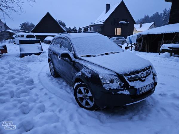 Opel Antara 2008 in Prienai, with an engine capacity of 2.00 L and mileage of 230 thousand km for 1650 €, photo 1 on AUTOMOTO.COM.LV