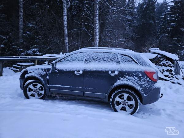 Opel Antara 2008 in Prienai, with an engine capacity of 2.00 L and mileage of 230 thousand km for 1650 €, photo 4 on AUTOMOTO.COM.LV