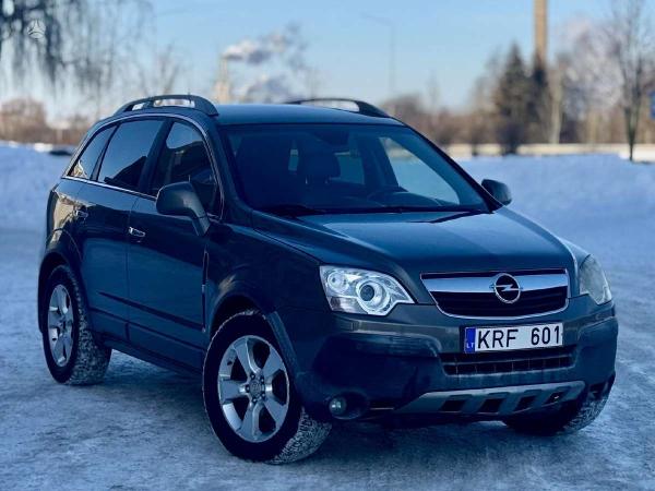 Opel Antara 2008 in Radviliskis, with an engine capacity of 2.00 L and mileage of 224 thousand km for 3400 €, photo 1 on AUTOMOTO.COM.LV