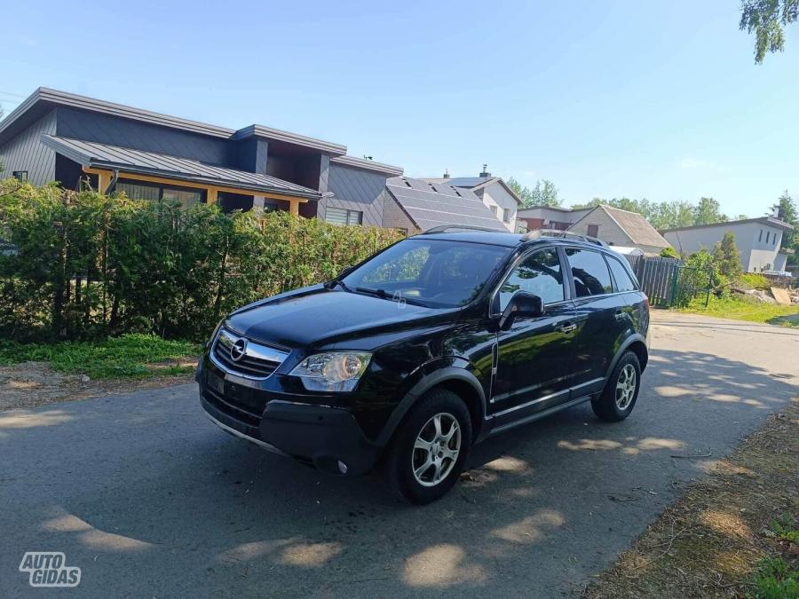 Opel Antara 2008 in Marijampole, with an engine capacity of 2.00 L and mileage of 330 thousand km for 1850 €, photo 4 on AUTOMOTO.COM.LV