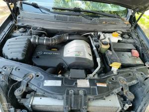 Opel Antara 2008 in Marijampole, with an engine capacity of 2.00 L and mileage of 330 thousand km for 1850 €, photo 8 on AUTOMOTO.COM.LV