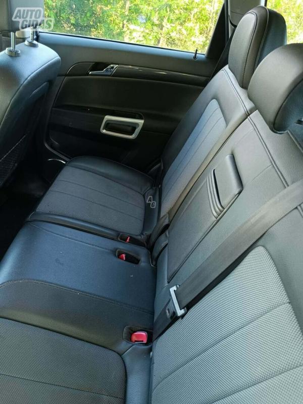 Opel Antara 2008 in Marijampole, with an engine capacity of 2.00 L and mileage of 330 thousand km for 1850 €, photo 9 on AUTOMOTO.COM.LV