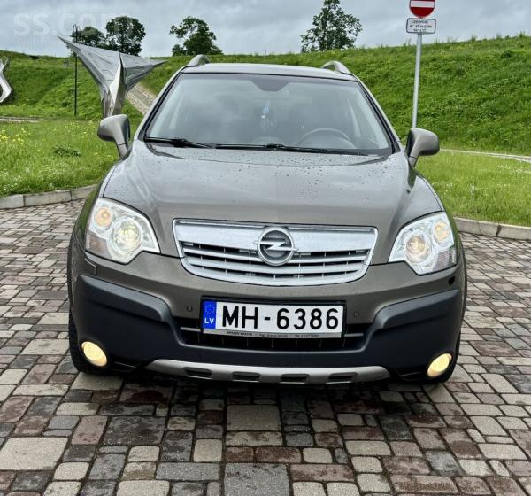 Opel Antara 2008 Daugavpils, ar dzinēja tilpumu 2.00 L un nobraukumu 327 tūkst. km par 2750 €, foto 3 vietnē AUTOMOTO.COM.LV