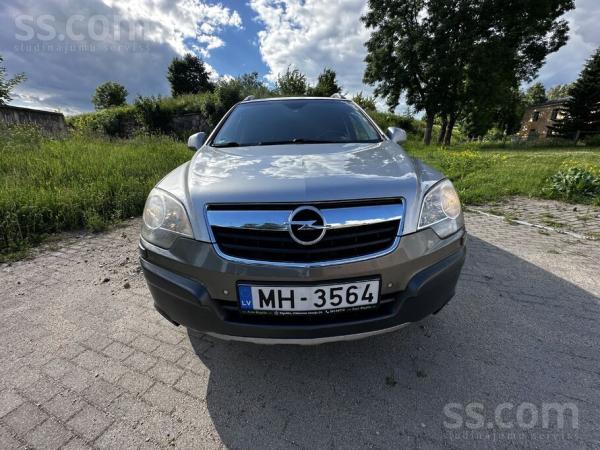 Opel Antara 2008 in Daugavpils, with an engine capacity of 2.00 L and mileage of 280 thousand km for 3100 €, photo 2 on AUTOMOTO.COM.LV