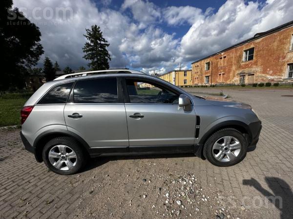 Opel Antara 2008 in Daugavpils, with an engine capacity of 2.00 L and mileage of 280 thousand km for 3100 €, photo 4 on AUTOMOTO.COM.LV