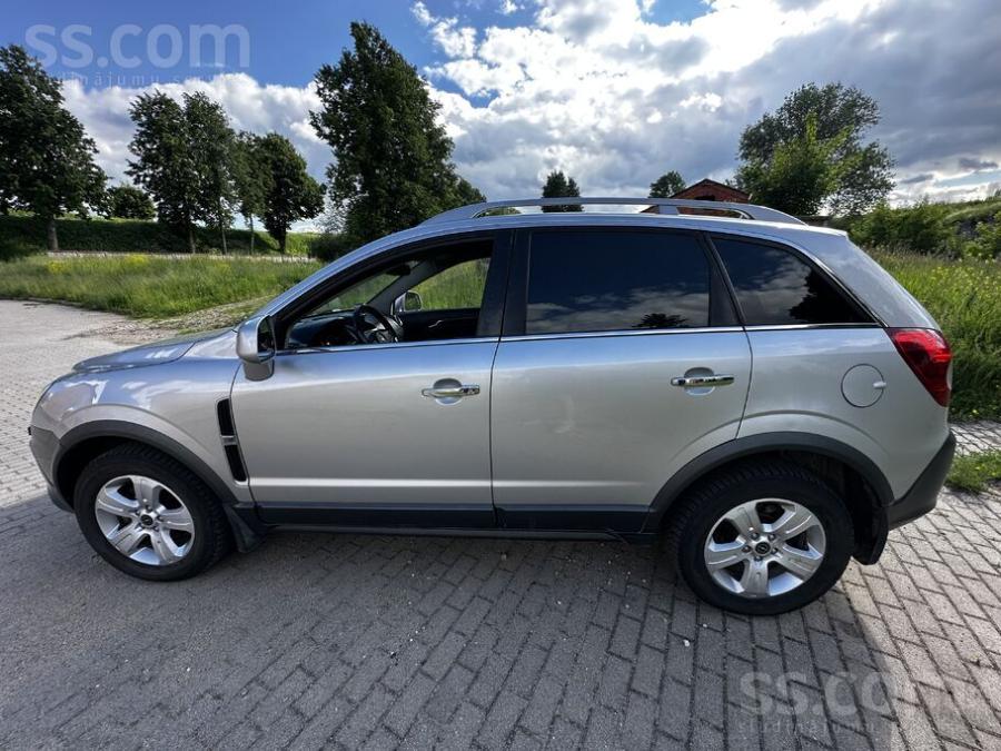 Opel Antara 2008 in Daugavpils, with an engine capacity of 2.00 L and mileage of 280 thousand km for 3100 €, photo 9 on AUTOMOTO.COM.LV