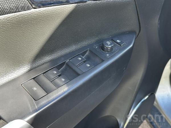 Opel Antara 2008 in Daugavpils, with an engine capacity of 2.00 L and mileage of 280 thousand km for 3100 €, photo 10 on AUTOMOTO.COM.LV