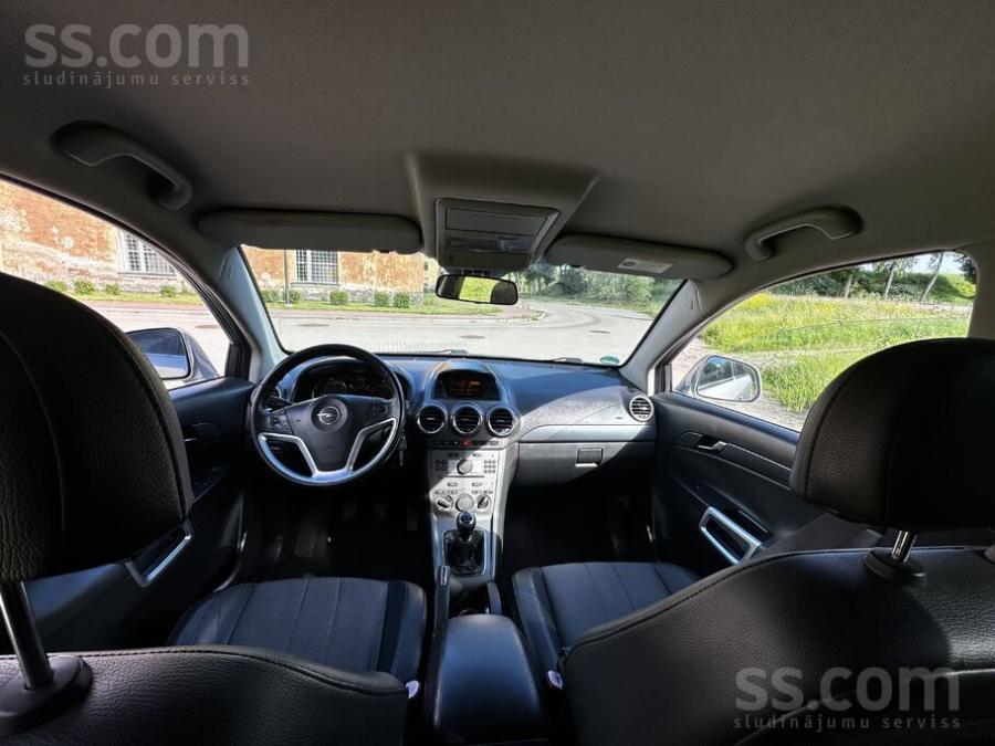 Opel Antara 2008 in Daugavpils, with an engine capacity of 2.00 L and mileage of 280 thousand km for 3100 €, photo 15 on AUTOMOTO.COM.LV