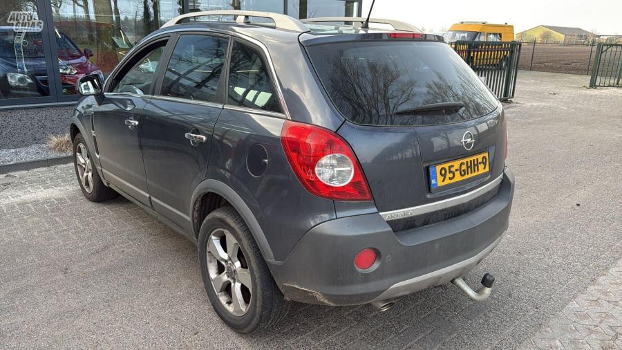 Opel Antara 2008 in Ariogala, with an engine capacity of 3.20 L and mileage of 150 thousand km for 2500 €, photo 3 on AUTOMOTO.COM.LV